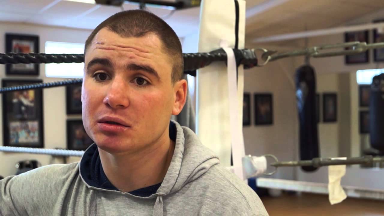 Sergey Rabchenko has a message for Mundine - YouTube