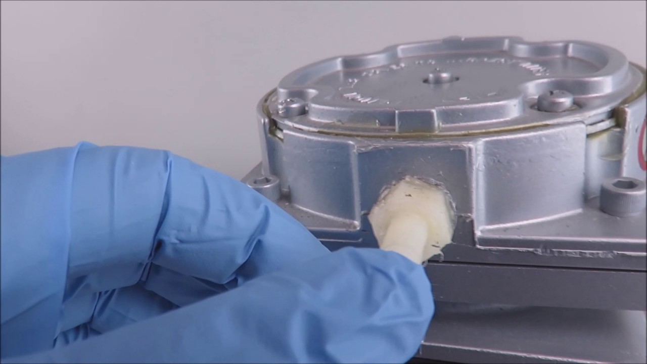 Gast Oilless Diaphragm Vacuum Pump DOA V191 AA - YouTube