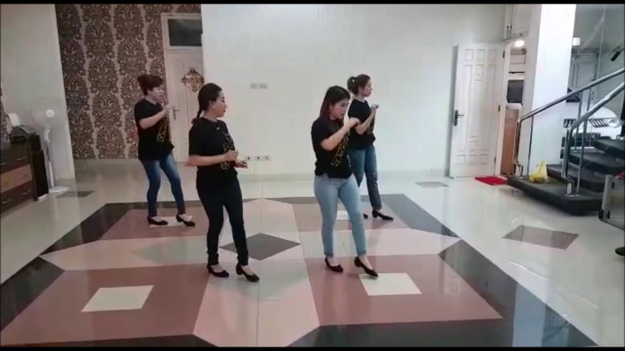 CON CALMA _ Line dance - YouTube