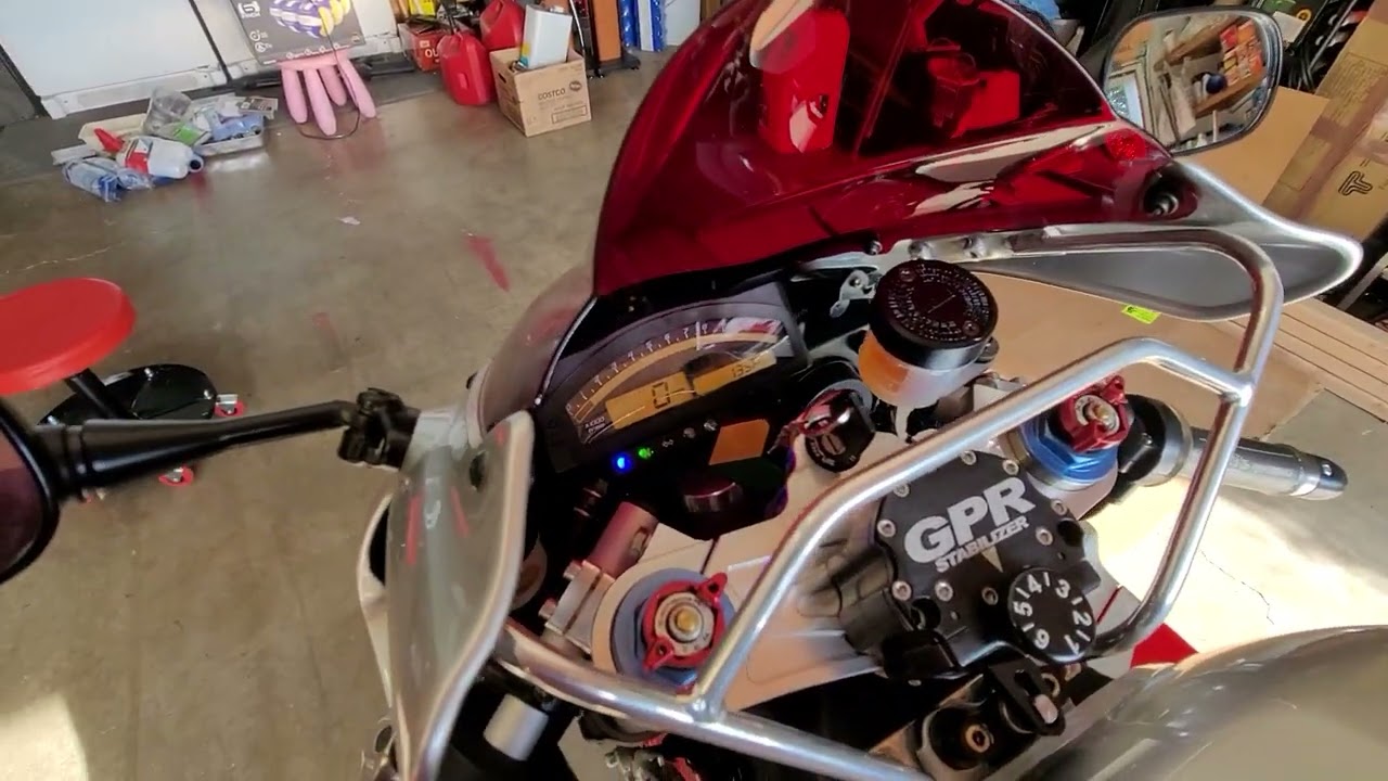 Honda RC51 SP2 (RVT 1000) DanMoto GP Exhaust sound - YouTube