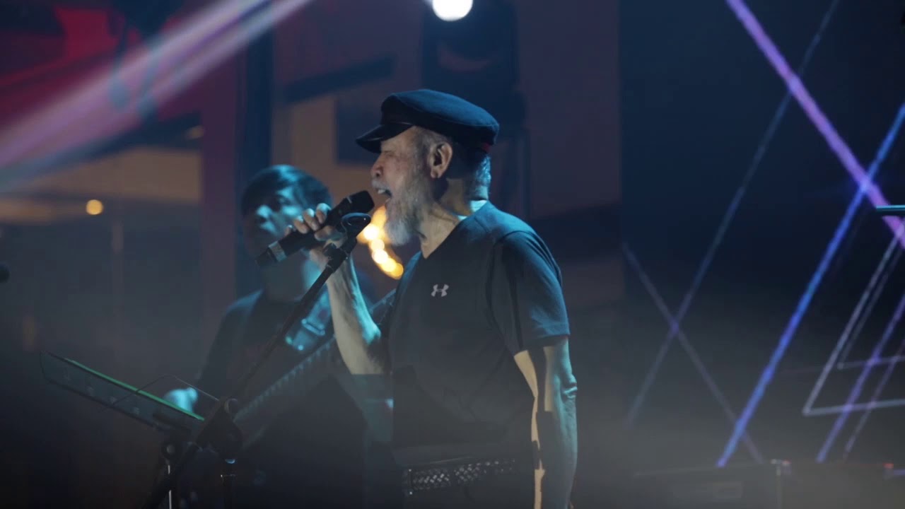 Live Video of Mike Hanopol Concert last part - YouTube