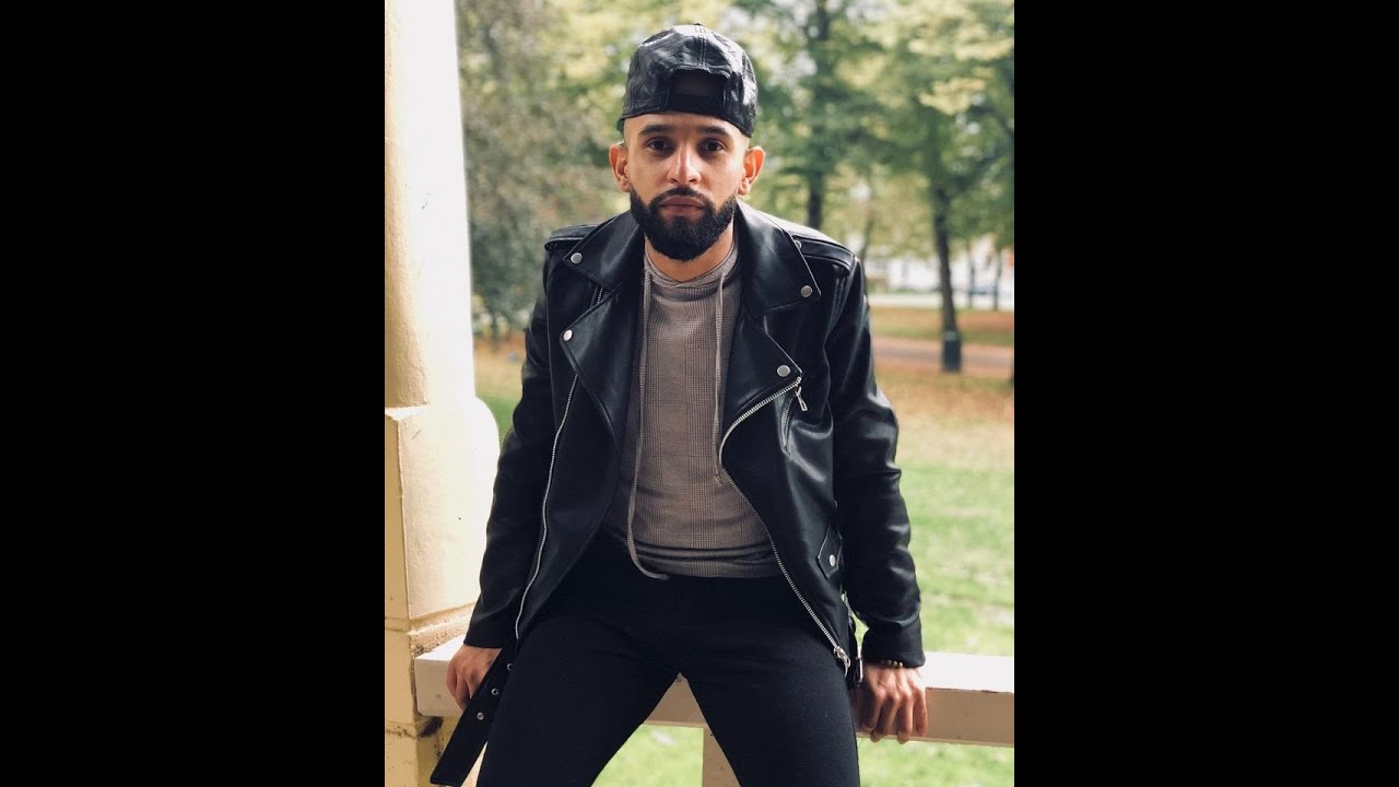 Junior Schmidt. - YouTube