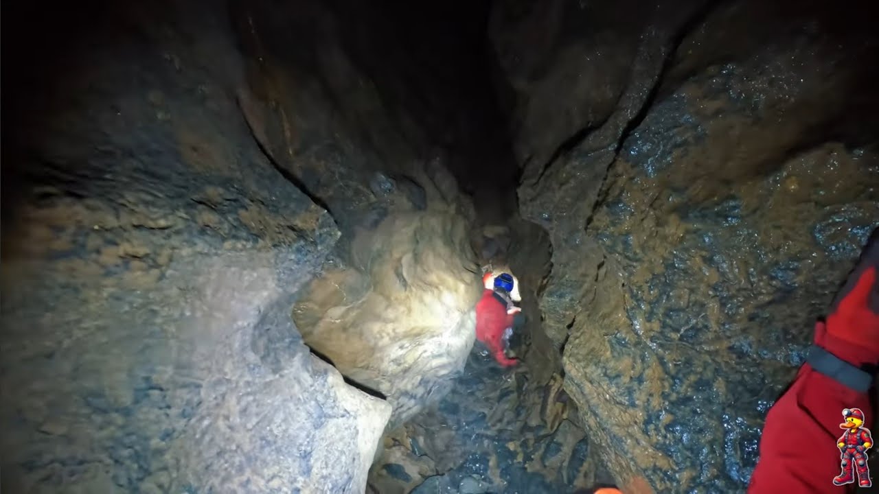 Bath Swallet to Rods pot cave. - YouTube