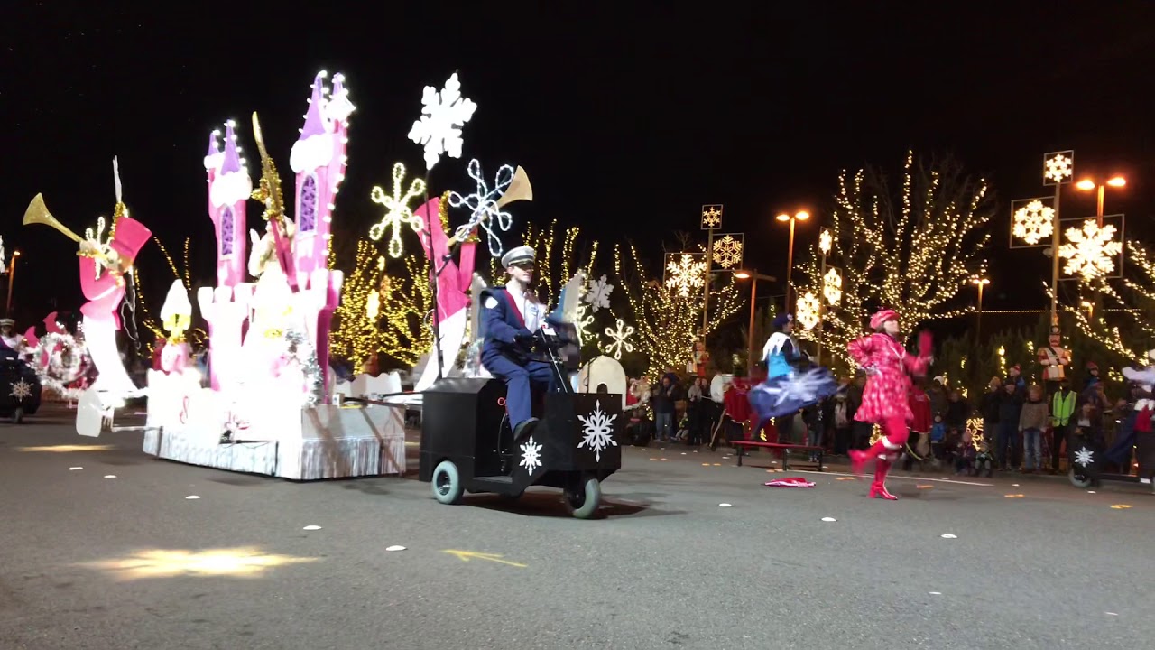 Snowflake lane 2018 part II - YouTube