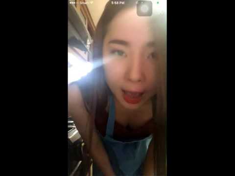 Cute Girl On Bigo Live 5 18+ gái xinh khoe vếu trên gây ức chế, Gái xinh hàng cân nhắc trước khi xem