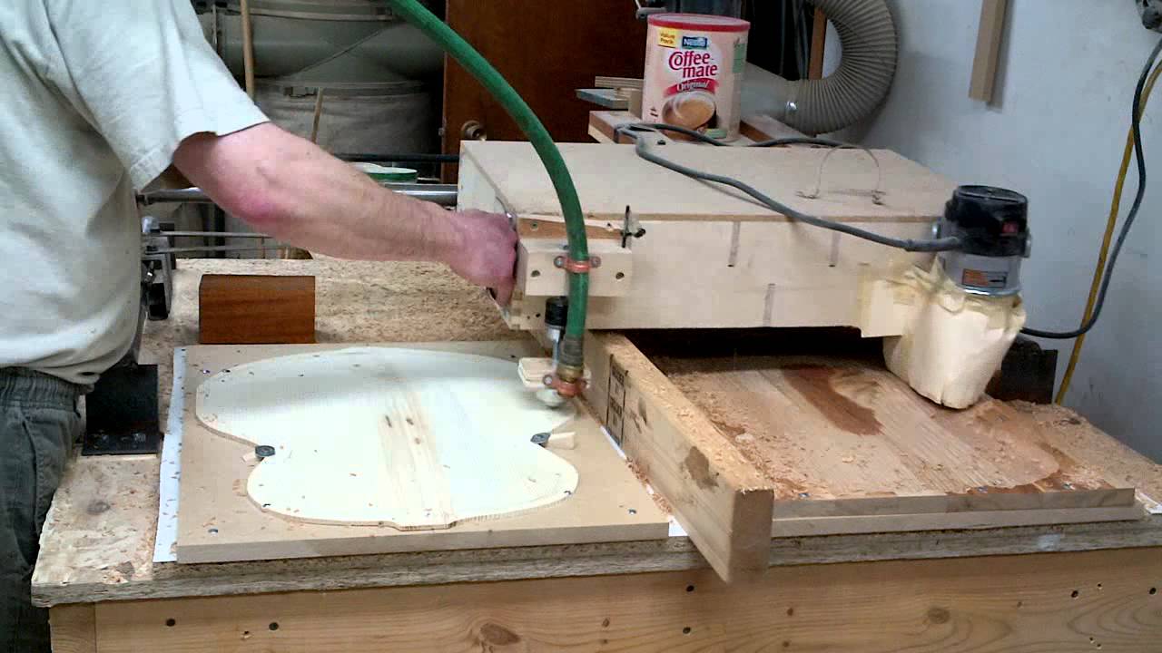 Mario Proulx's duplicating carver.mp4 - YouTube