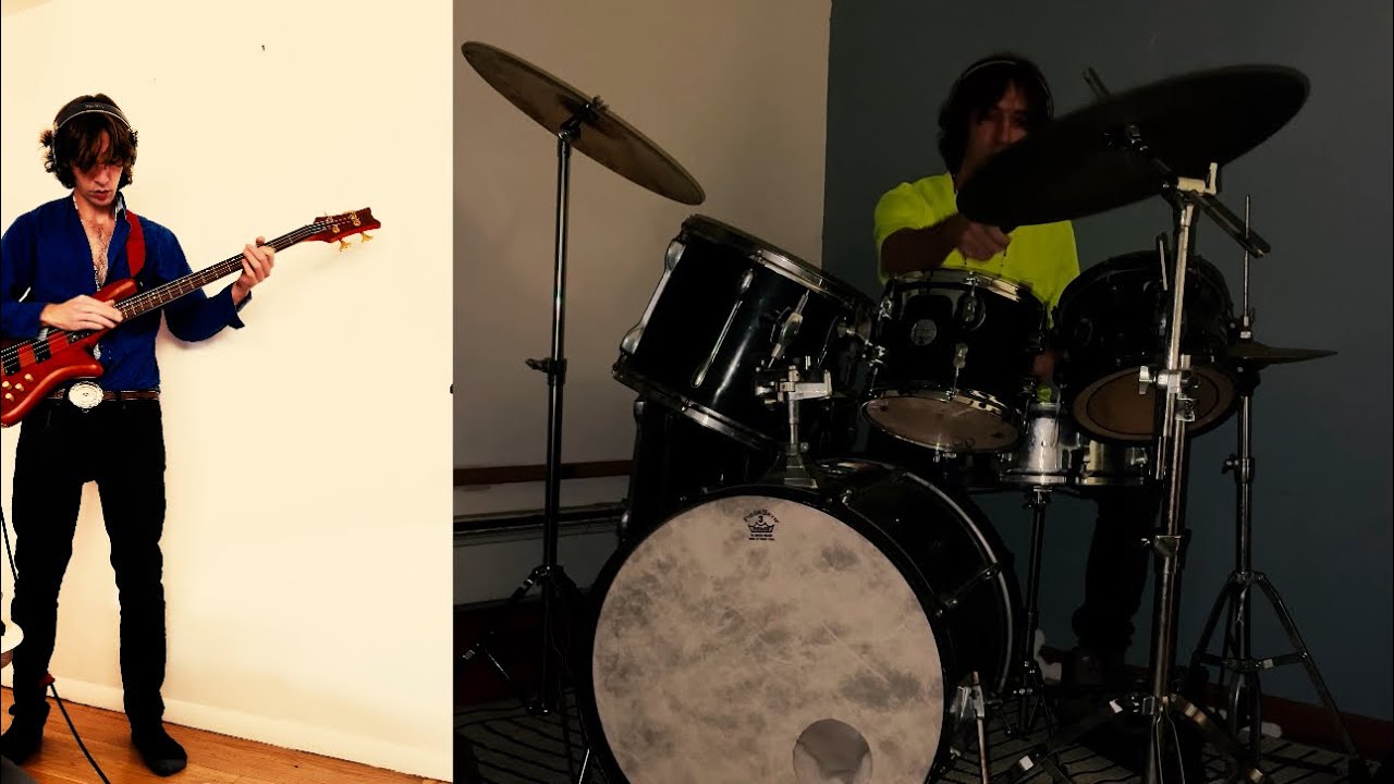 Victor Wooten Inspired Bass Riff - YouTube