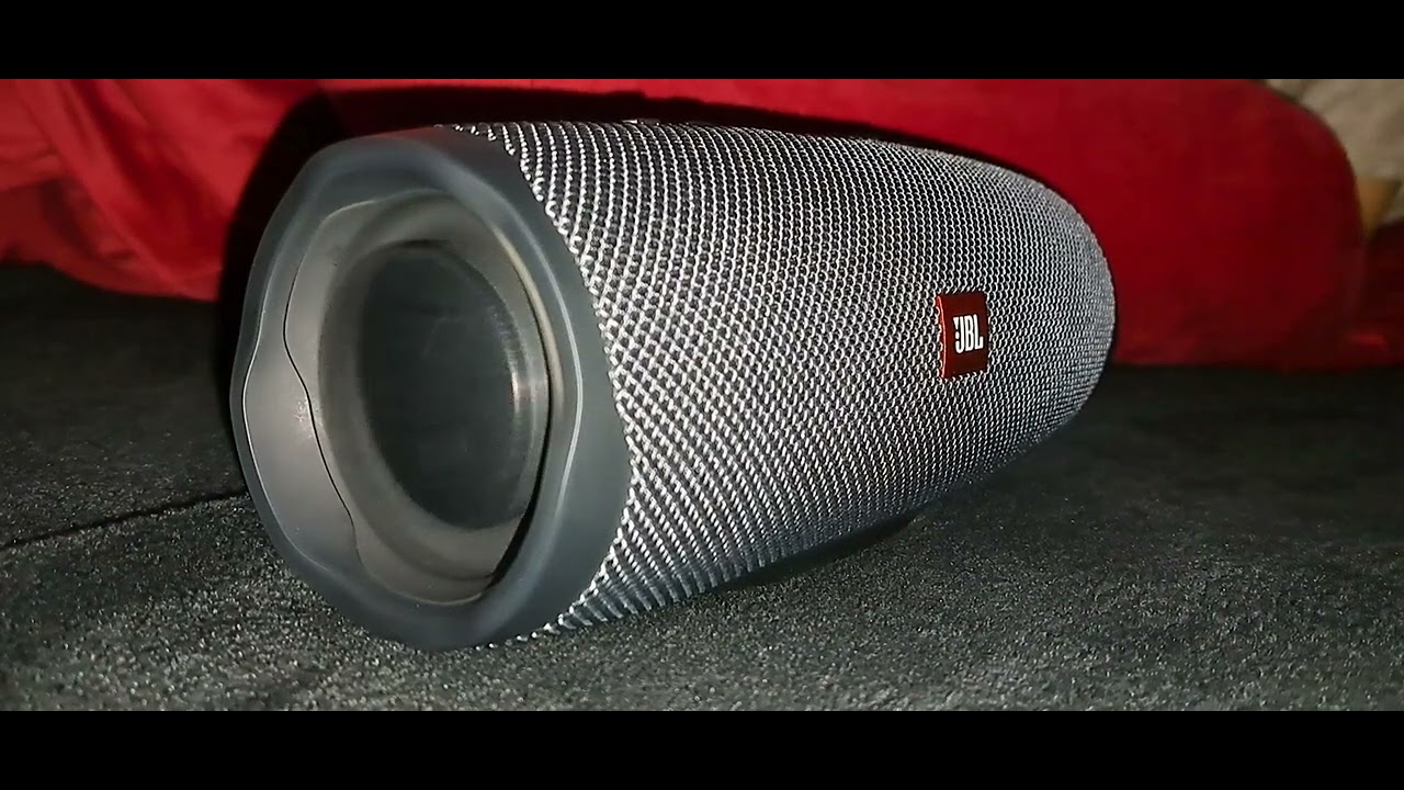 JBL CHARGE Essential 2 BASS TEST! - YouTube