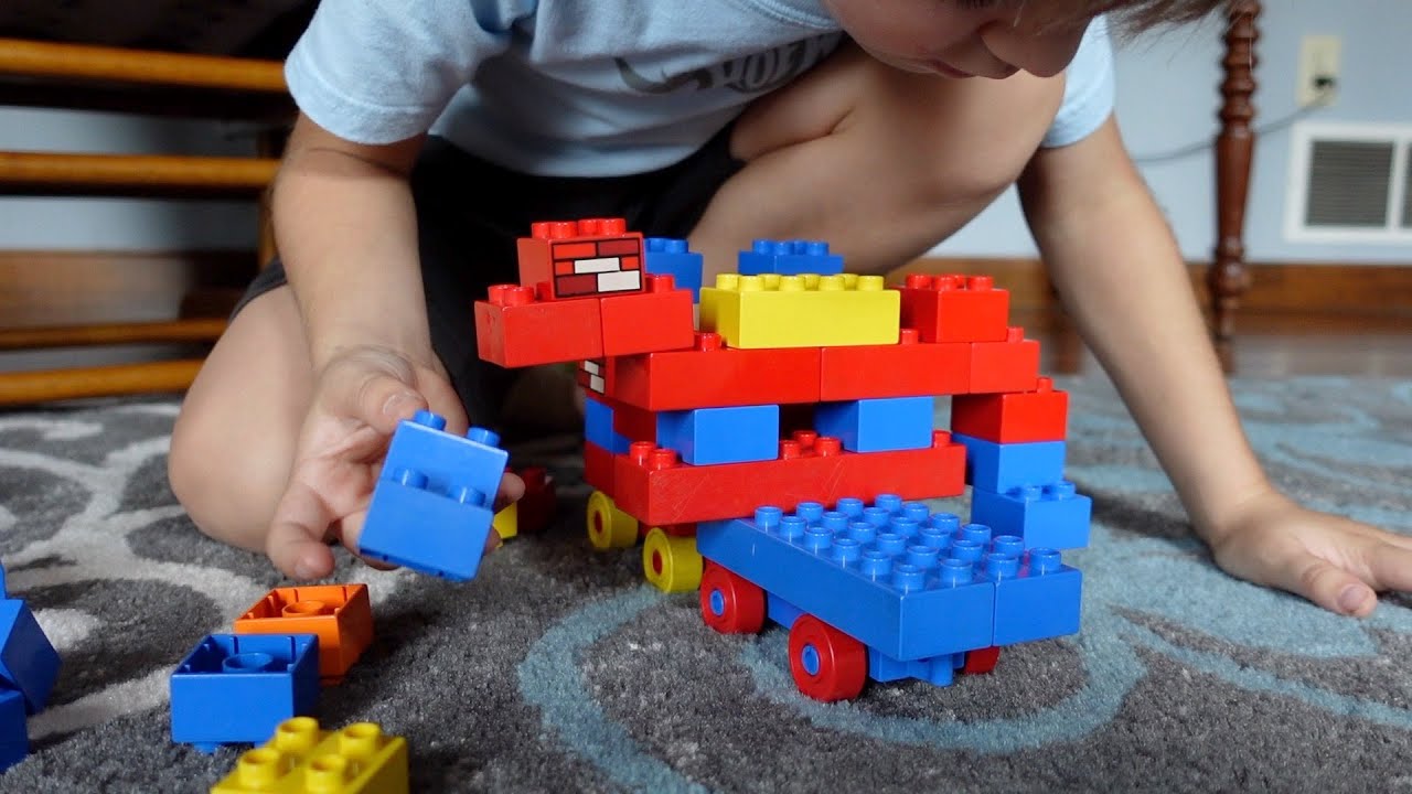 5 Year Olds Make The Coolest Things - YouTube