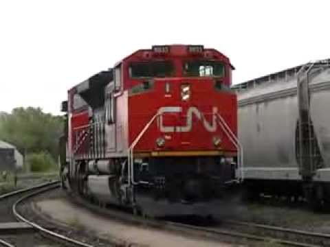 CN SD70M-2 8833 at Brantford, ON Station - YouTube