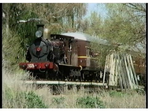 Australian steam locomotive 3026 - Cowra to Canowindra trips - October ...