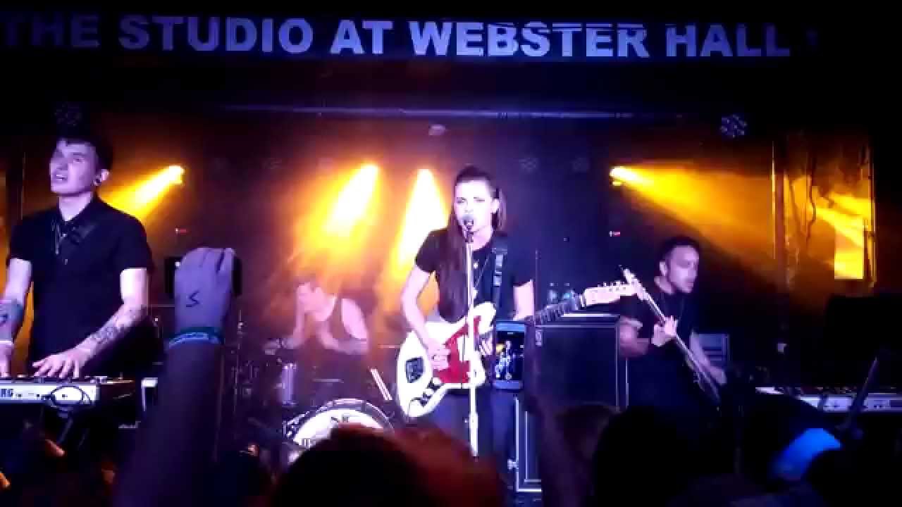 PVRIS - St Patrick ♪ LIVE in The Studio at Webster Hall (Jumpy Edition ...