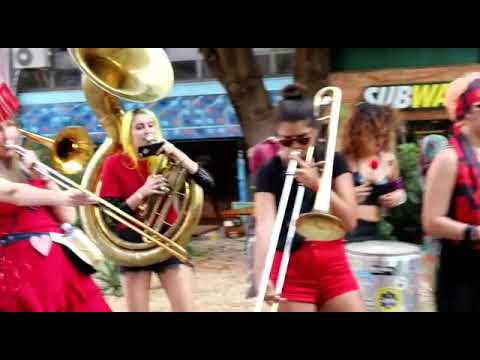 Calcinhas Bélicas - Back to black (HONK BSB)