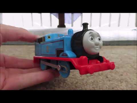 Thomas & Friends Motorized Thomas, Annie & Clarabel unboxing review ...