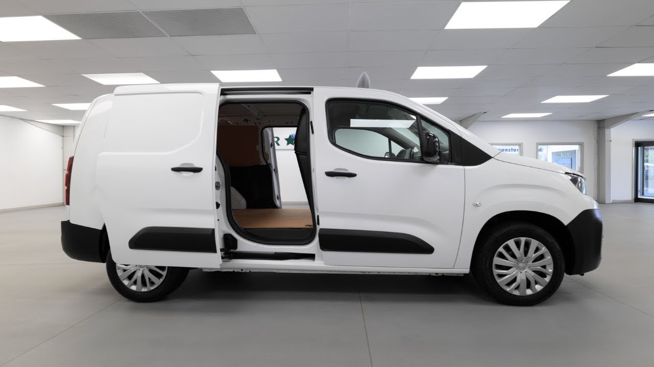 Peugeot Partner 1.5 Professional Premium Edition White Long Wheelbase ...