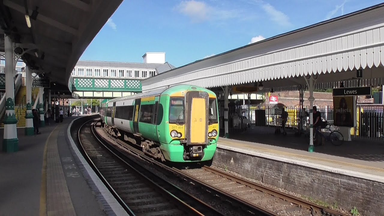 Lewes Railway Station - Saturday 3rd September 2016 - YouTube