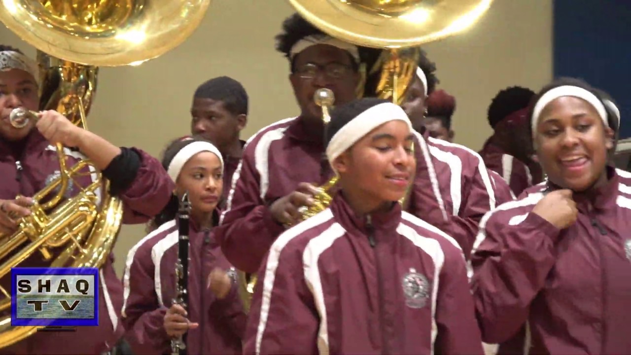 Shaw Marching Cardinals vs. Maple Heights Marching Band - YouTube