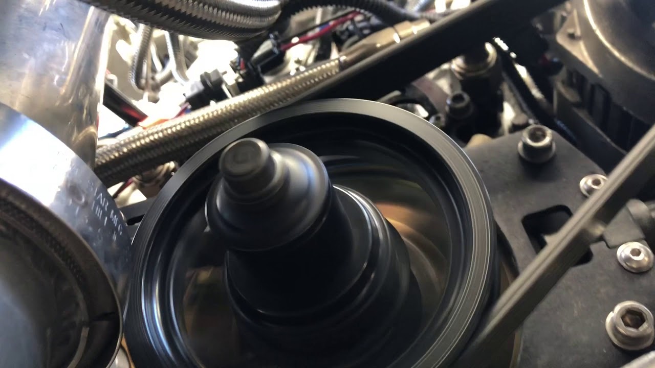 Engine Idle on gas and 220 lb/hr injectors - YouTube