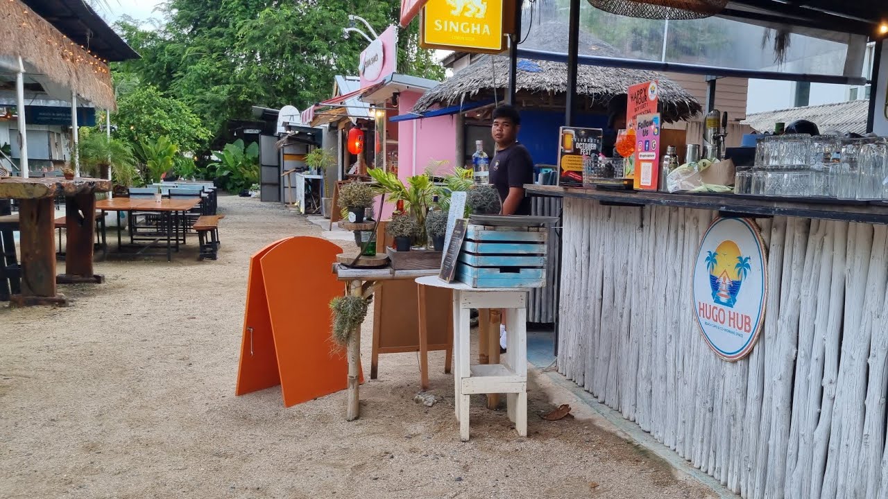 Hugo Hub, Bang Tao Beach, Phuket, Thailand - YouTube