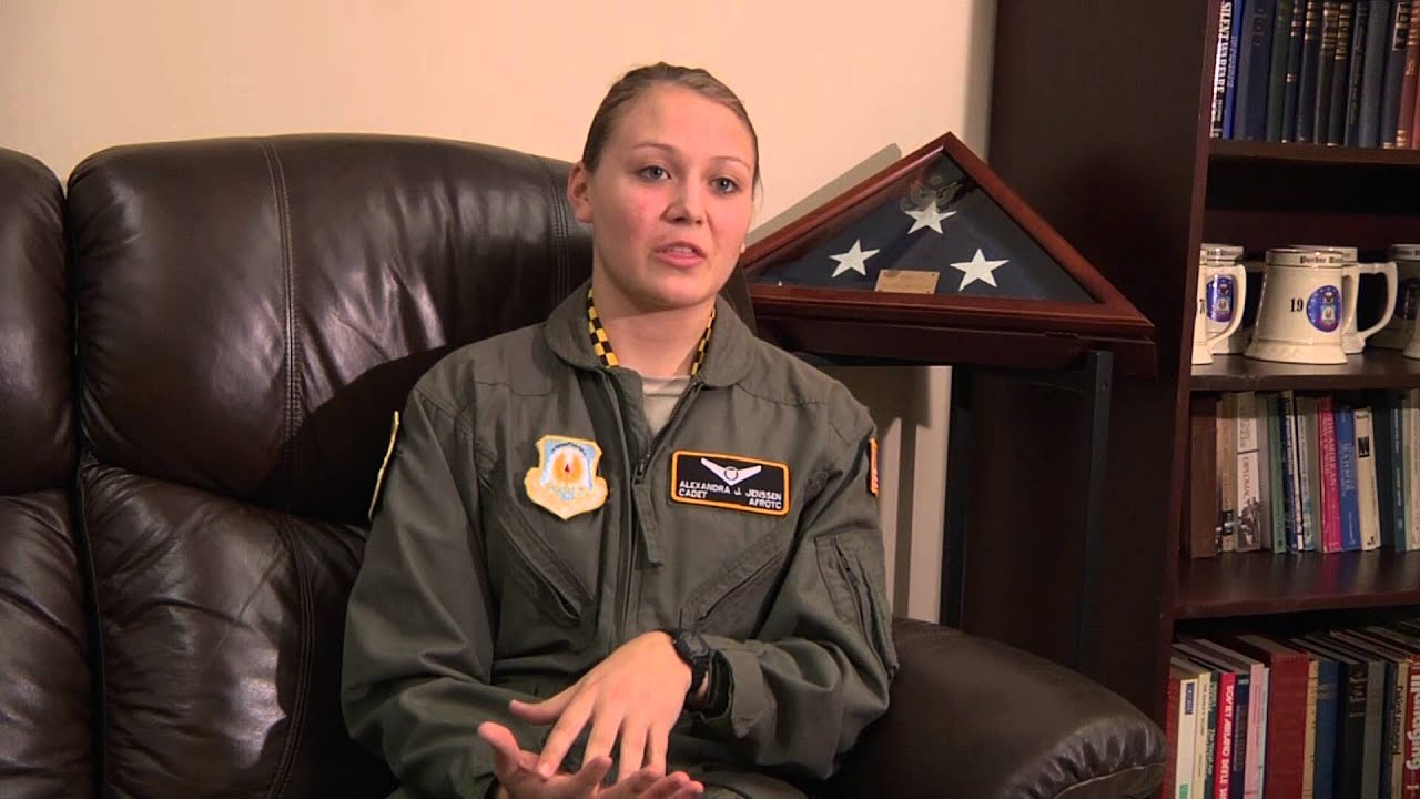 Women in ROTC - YouTube