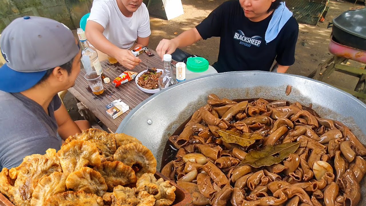 Dumayo Akong Luto ng Pulutan | Isaw at Bulaklak ng Baboy | Adobong Tuyo ...