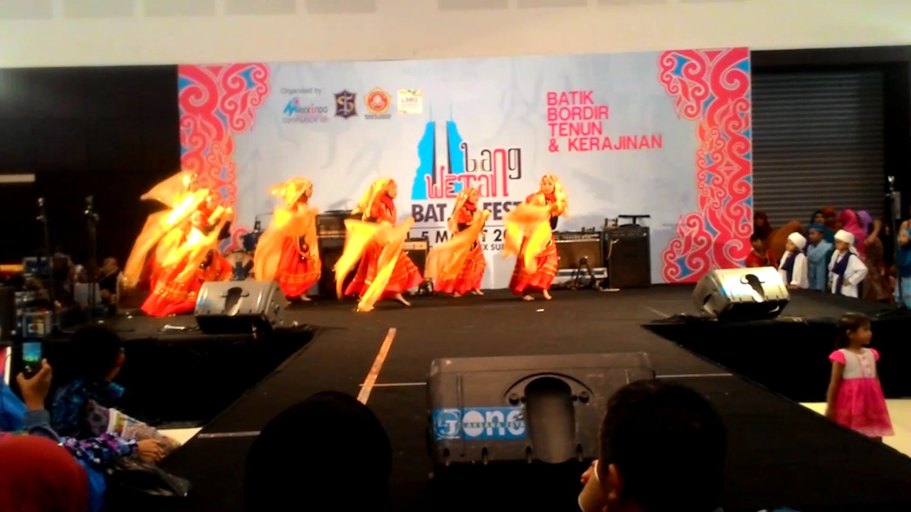 RIGADOLA DANCE@ GRAND CITY MALL #MIM1PARE #MIM1PARE - YouTube