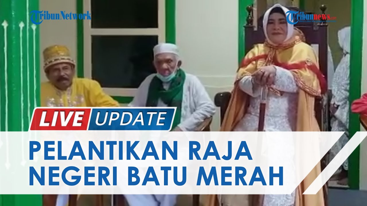 Momen Pelantikan Raja Negeri Batu Merah Ambon Rabeatinnur Nurlette ...