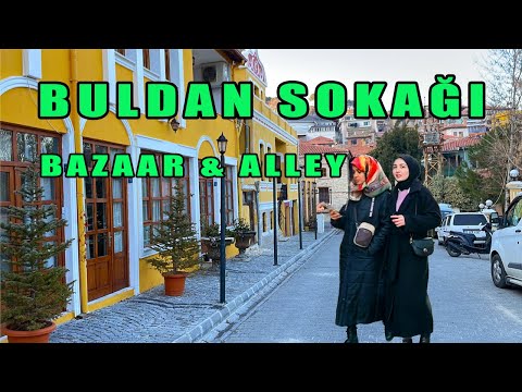 Walking in Boldan: the city of culture and history with famous colorful alleys