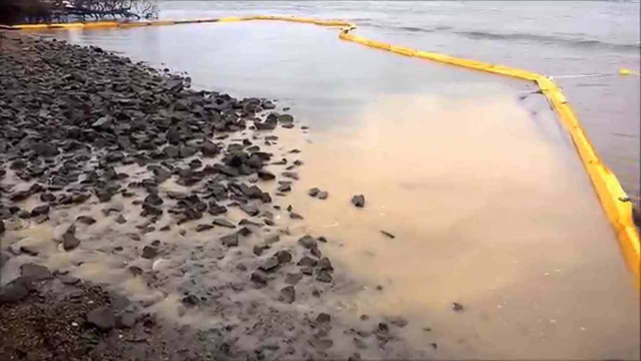 Aquatic Silt Boom - YouTube