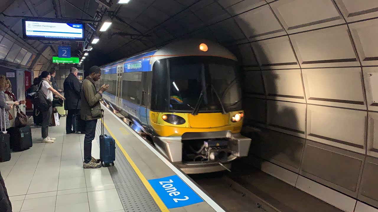 Heathrow Express class 332 Heathrow Terminals 1,2,3 to London ...