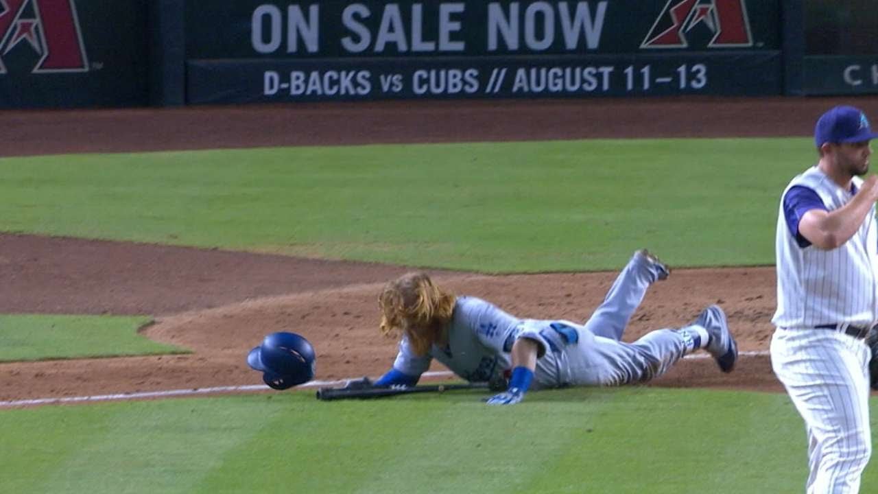 Turner trips over bat on the way to first - YouTube