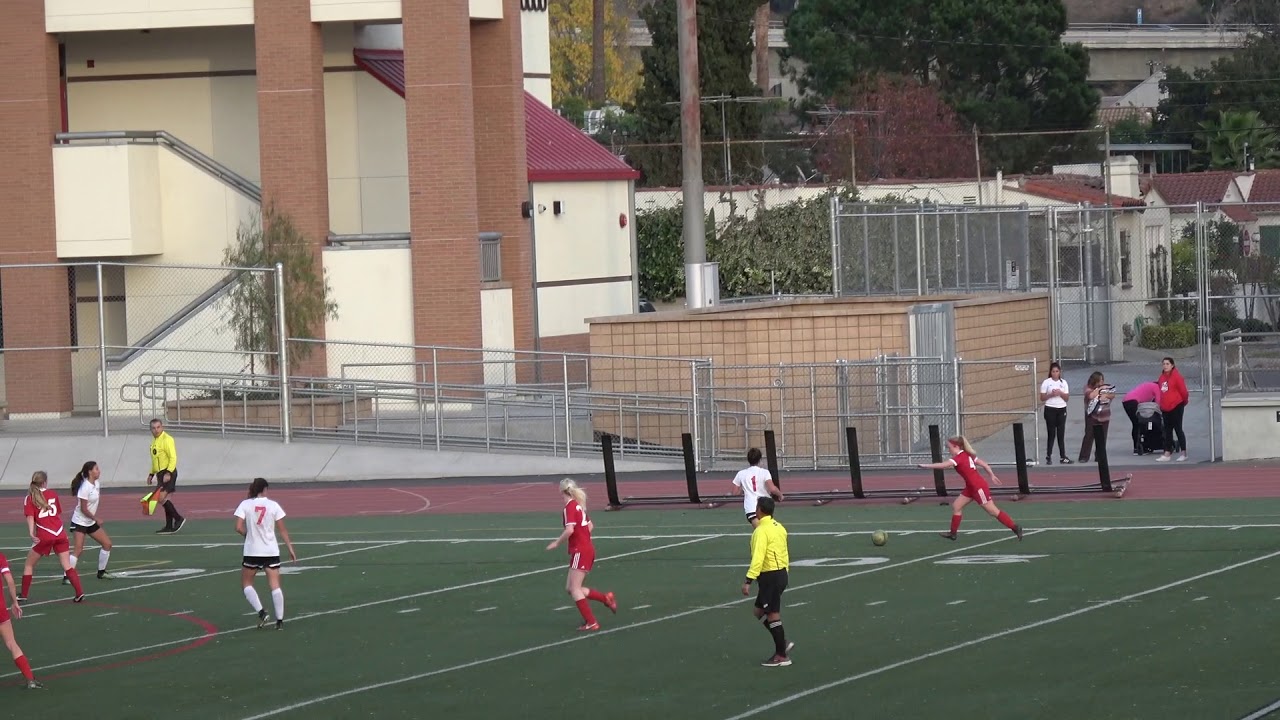 Ava passes and Cashman shoots - YouTube