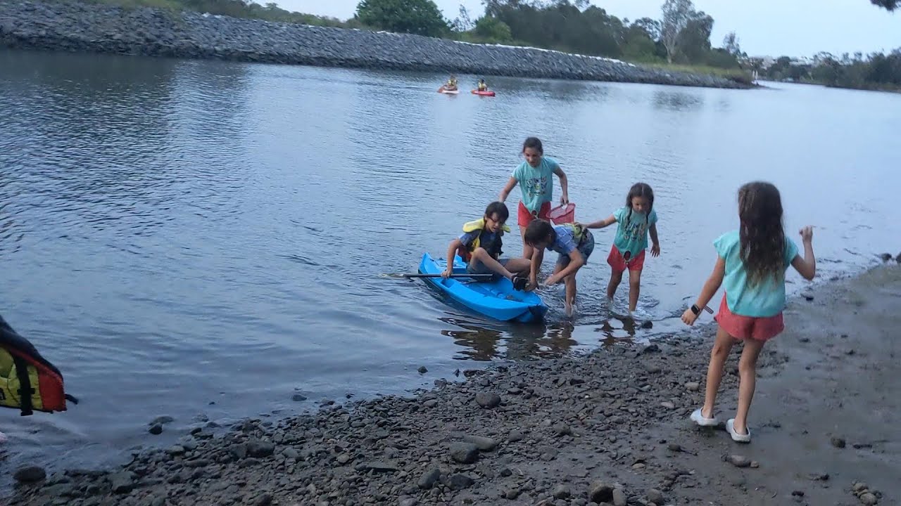 WE FOUND AN EAGLES CATFISH MOM AND DAD OF 10 DAILY ROUTINE - YouTube