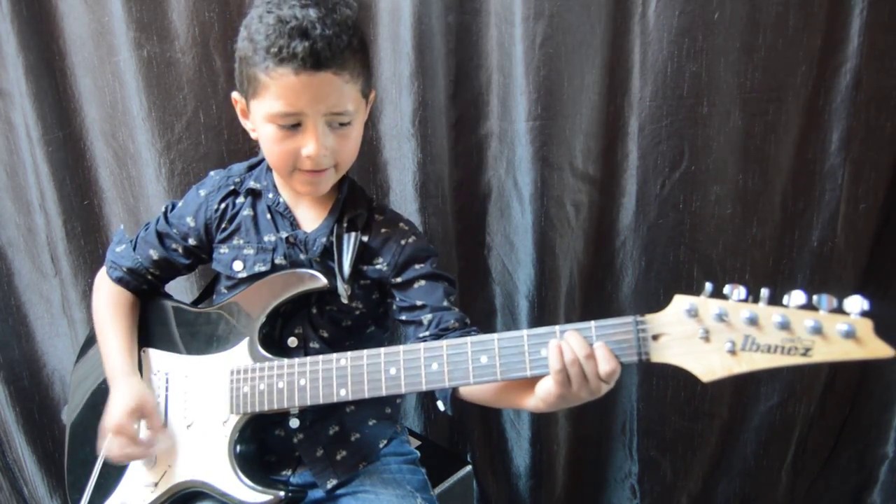 ABRAHAM MATEO - "MI VECINA" (Cover By Andrew Carrillo 6 años) - YouTube