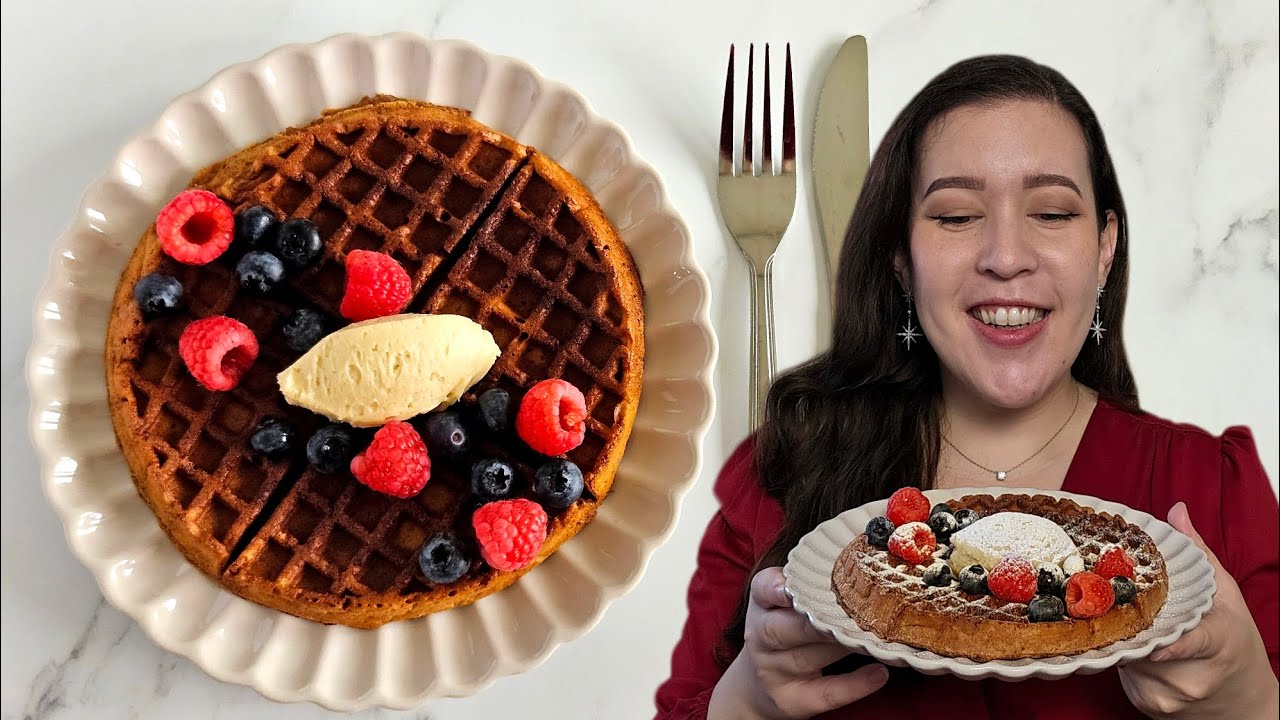 How To Make Leftover Christmas Cake Waffles Recipe | Blender Waffles - YouTube