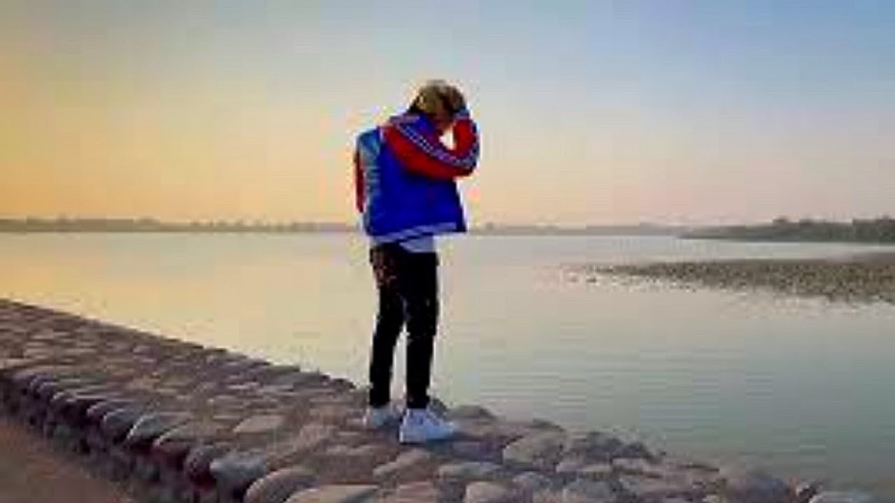 Dil Awara (Official Music Video) - Sangam Vigyaanik - YouTube