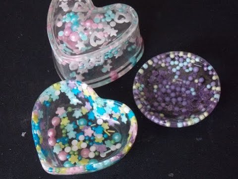 Epoxy resin sprinkle dishes - YouTube