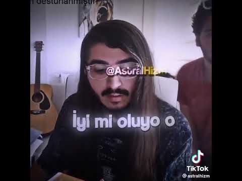 Kendine Müzisyen yok böyle laf sokma  :)