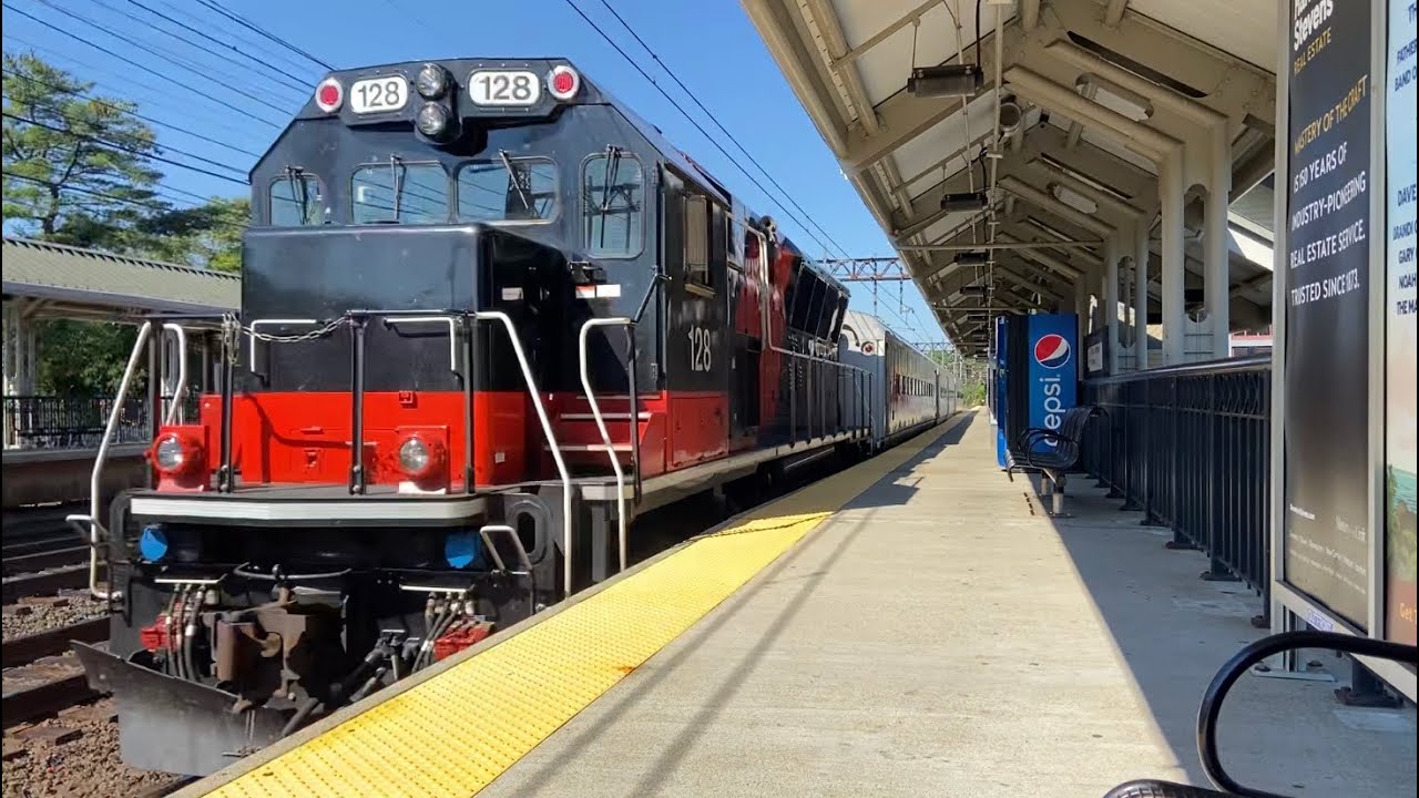 MTA MNRR / Amtrak: New Haven Line, Danbury and Northeast Corridor AM ...