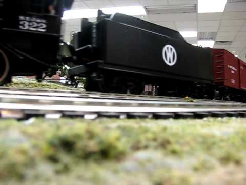Weaver Models 2-8-0 steam locomotives - YouTube