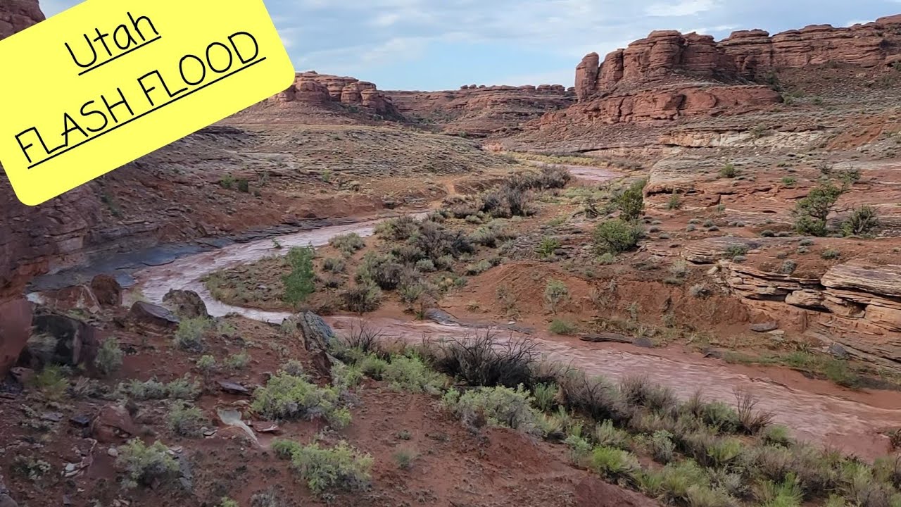 Utah Flash Flood with Debris Flow - YouTube