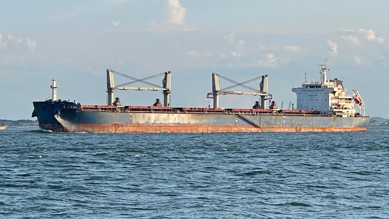 ML Heron Bulk Carrier - YouTube