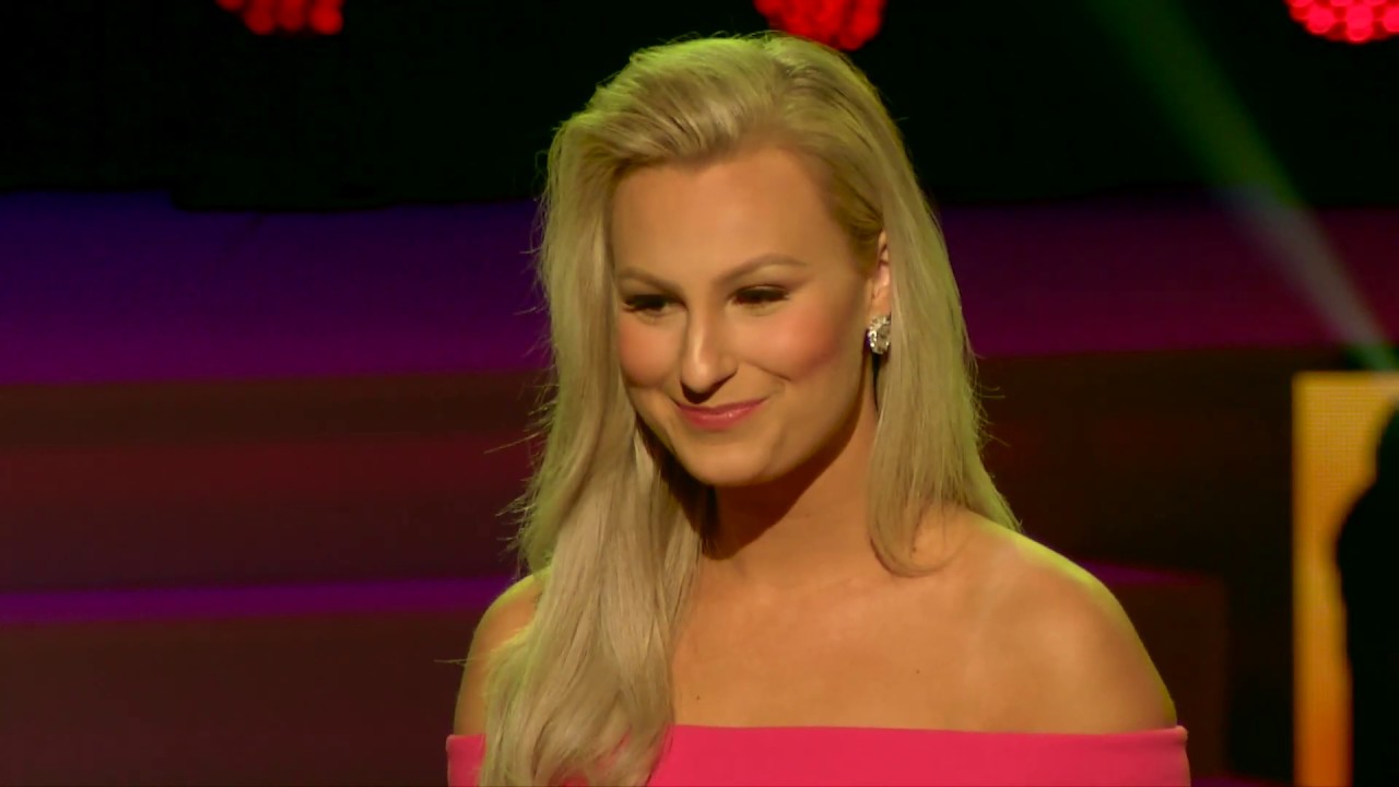 Mackenzie McIntyre - On Stage Interview - YouTube