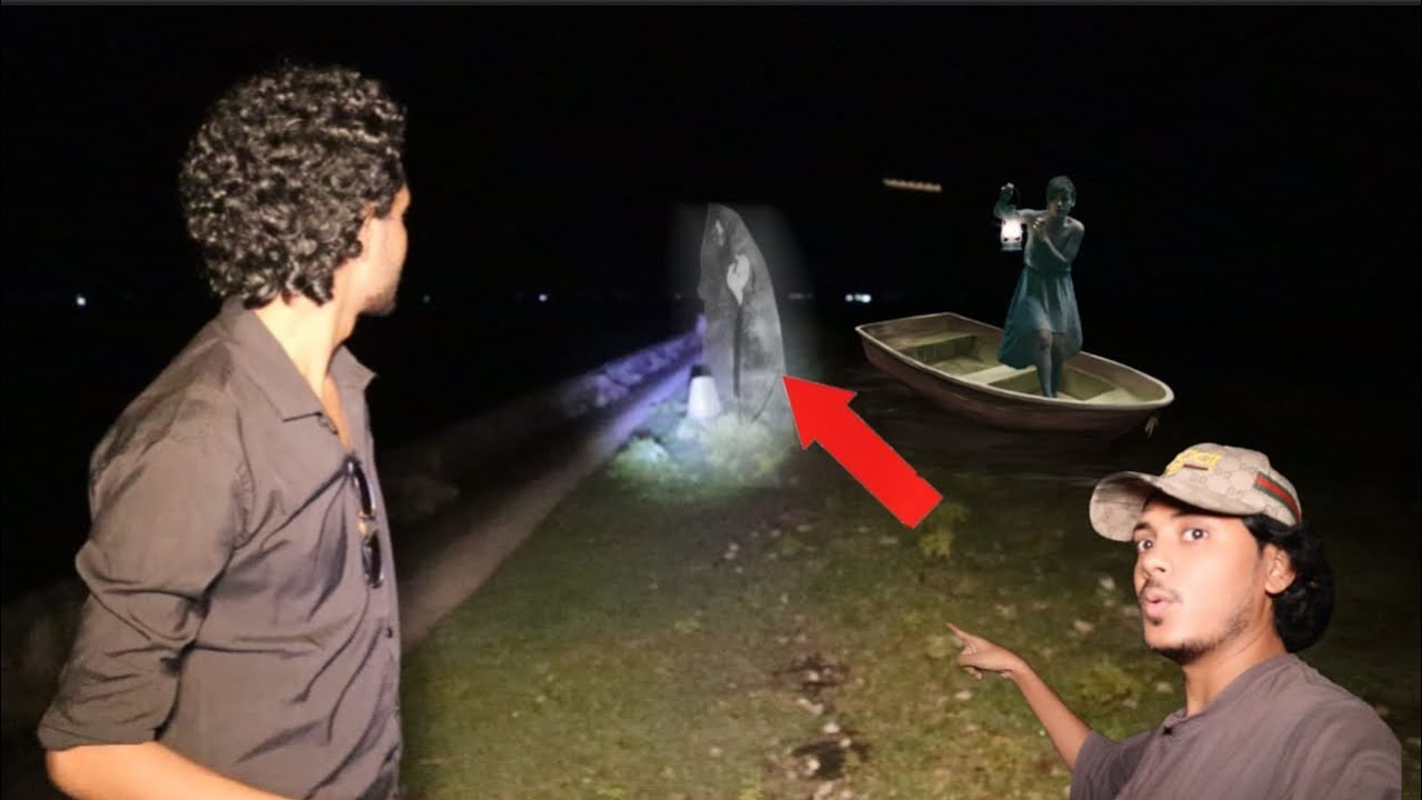 Ghosts Attack Near Padma River’s _ পদ্মার ভুতুড়ে নৌকার সত্য কাহিনি ...