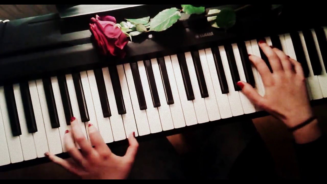 Το Τραγουδι της Ερημου (πιανο cover) - YouTube