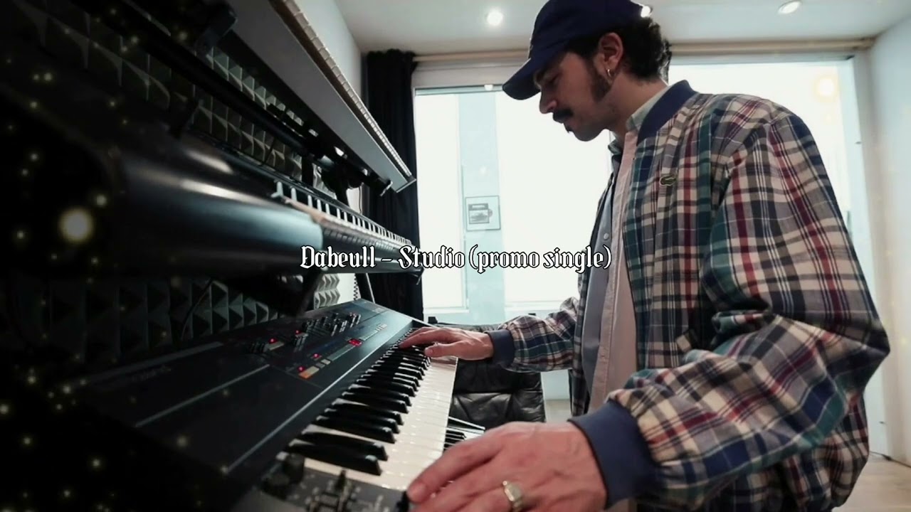Dabeull - Studio (promo single) *unreleased song* - YouTube