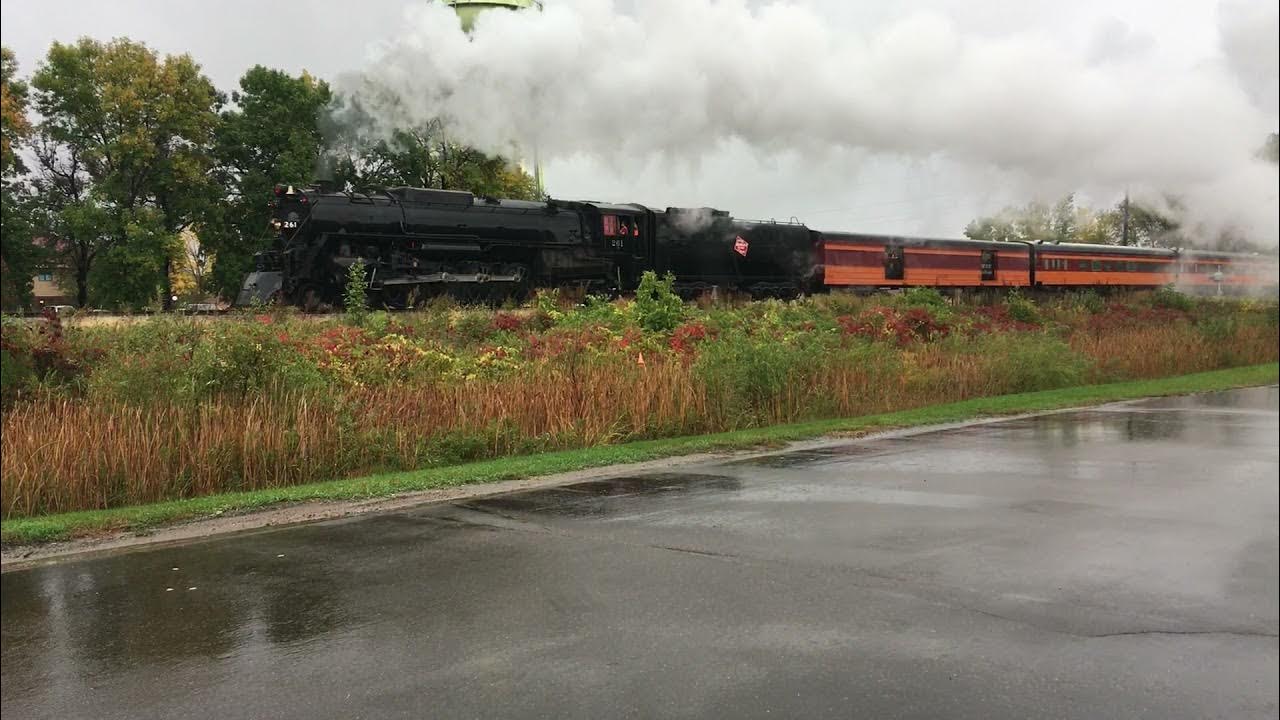 MILW 261 in Glencoe, MN - YouTube