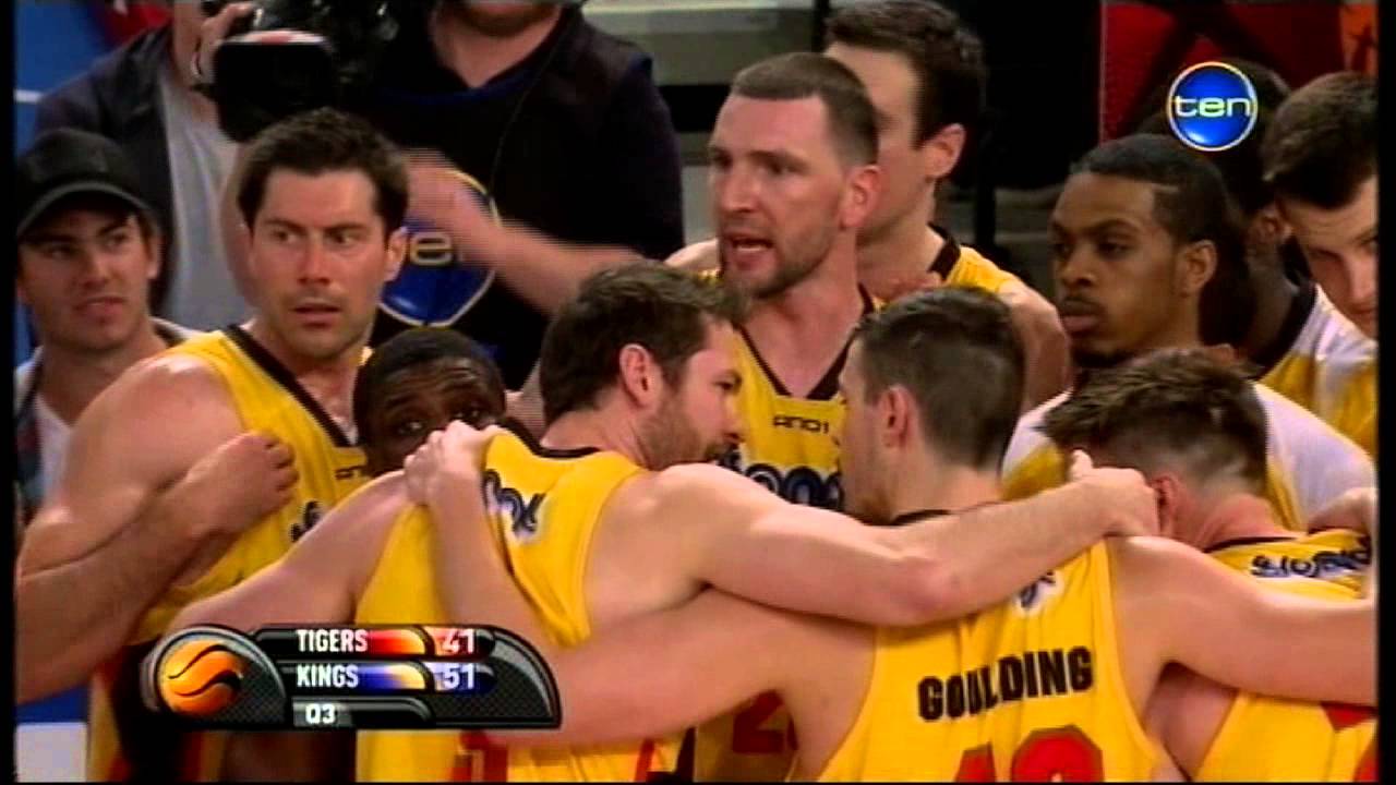 Seth Scott Ejection - YouTube