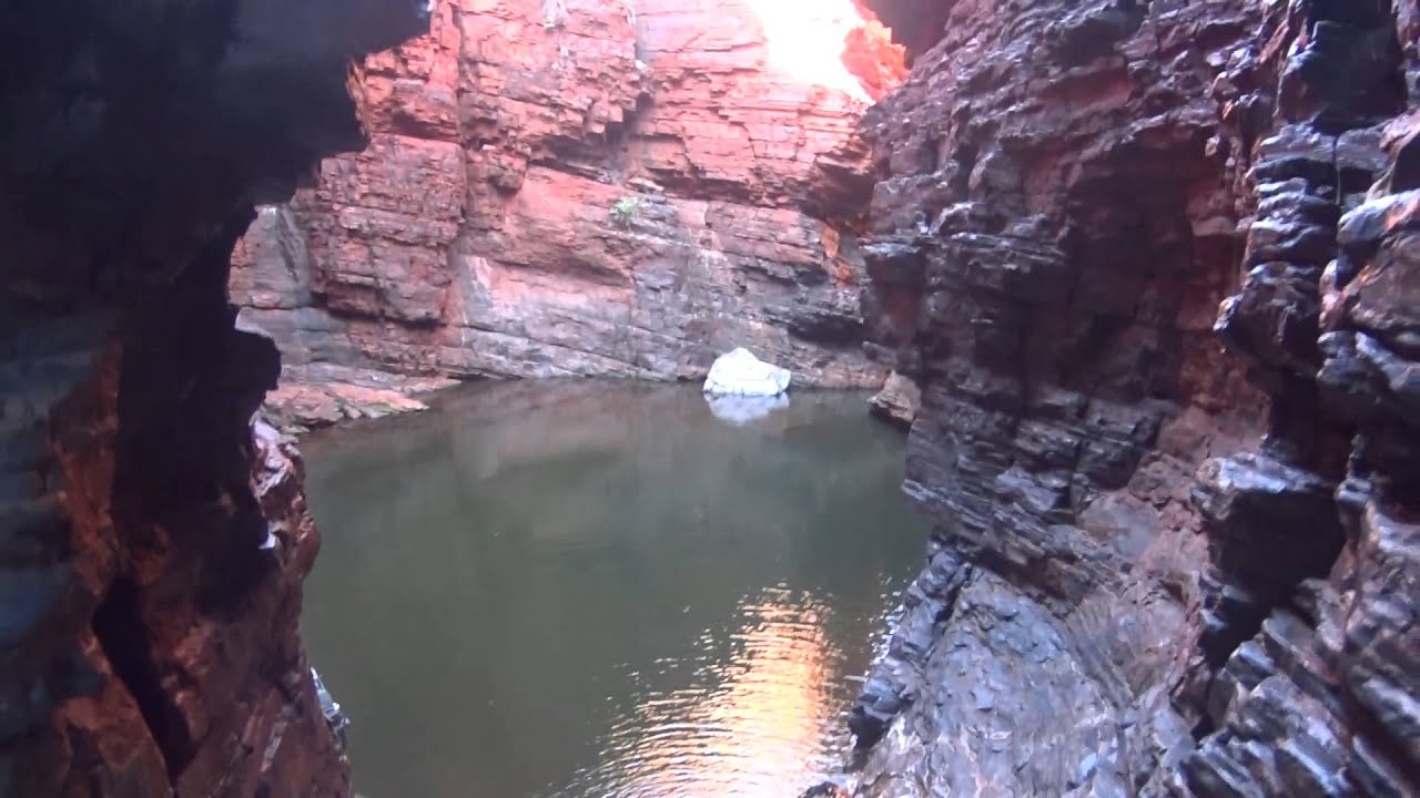 Handrail Pool @ the end of Weano Gorge, Karijini- Australia - YouTube