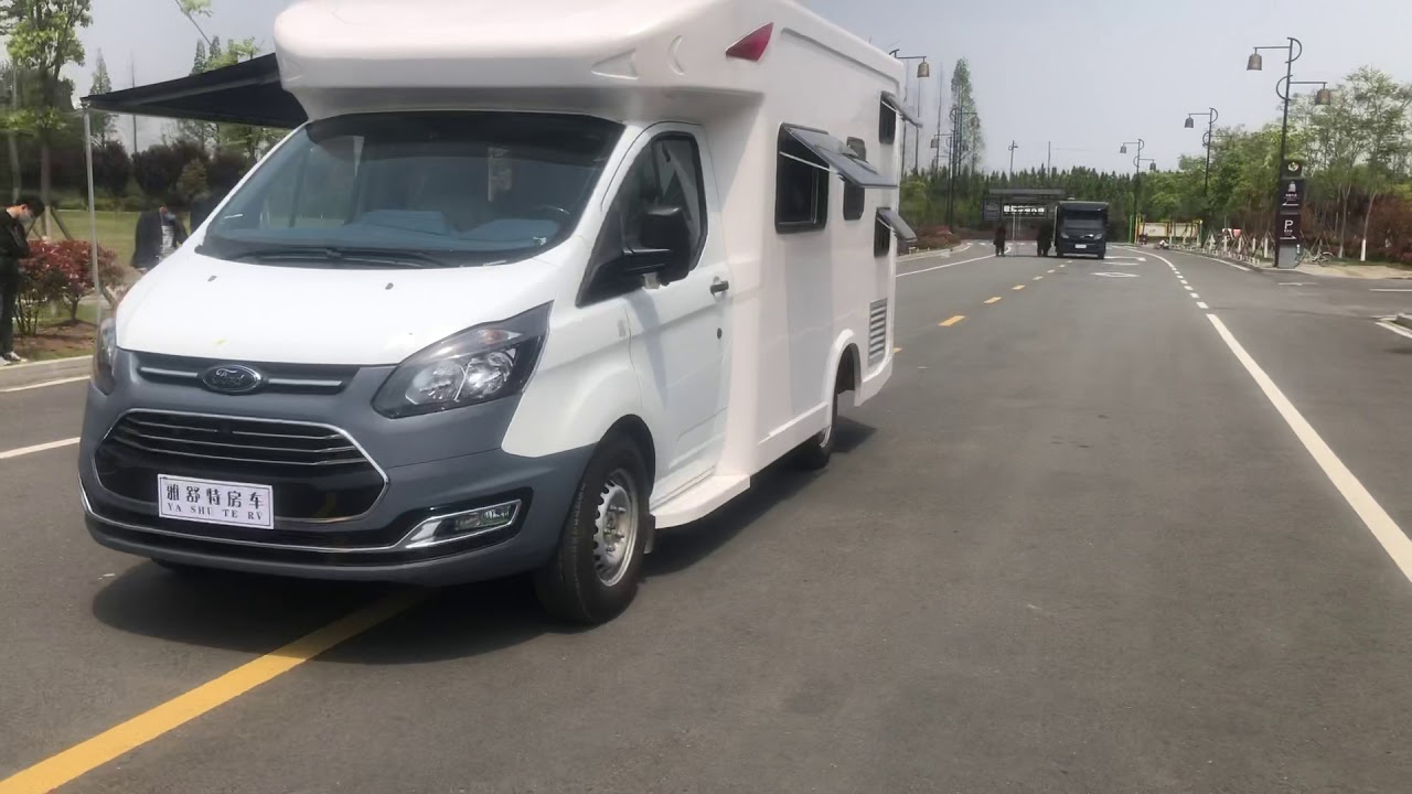 Ford Self-propelled C RV - YouTube